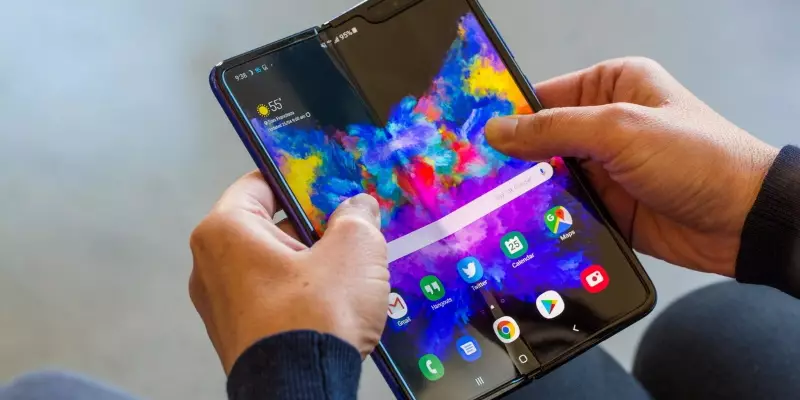 Pre-comandat Galaxy Fold a primit 250 de dolari de la Samsung