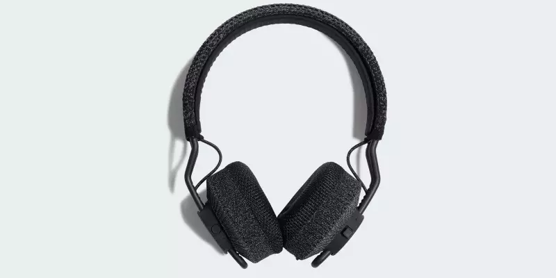 Adidas RPT-01 - headphone an-tariby misy feo mangatsiaka