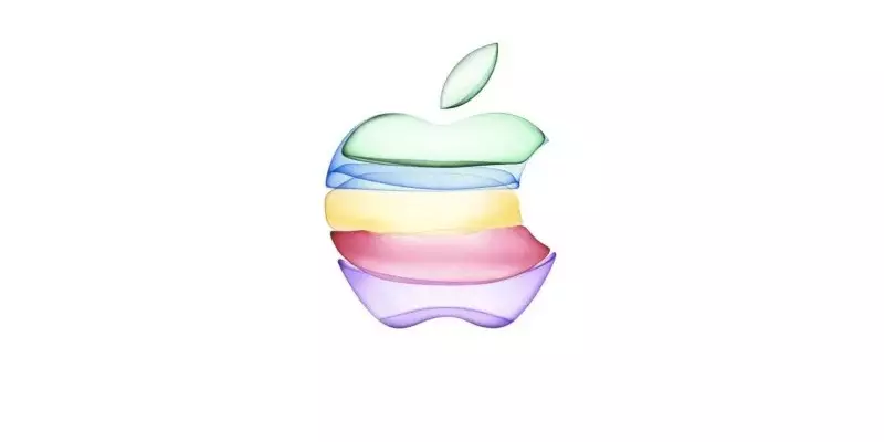 Ensinnäkin, Rainbow-logo, ja nyt valtava lasikuutio tässä värissä. Apple, että kaikki tämä tarkoittaa?!