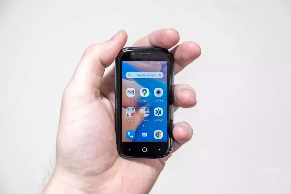 Jelly 2 - Bayi Smartphone kanthi layar 3 inci 11671_2
