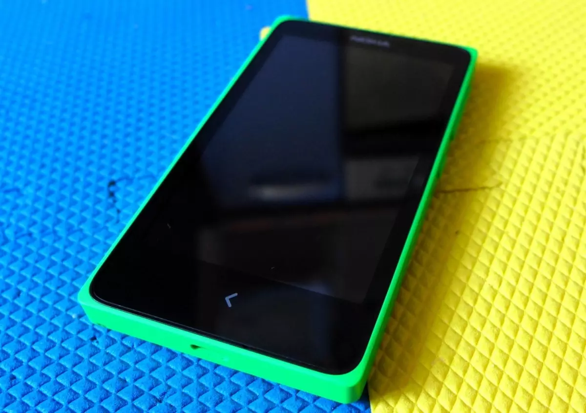 Nokia x.