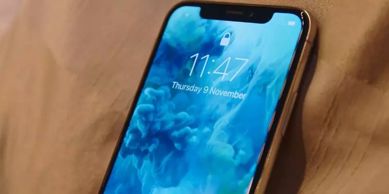 iPhone X официјално стана најуспешен паметен телефон на Apple