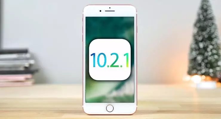 IOS 10.2.1 solvas la problemon per spontana halto iPhone 6 / 6s