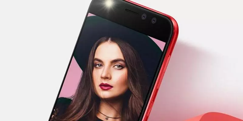 Zenfone 4 Selfie புரோ