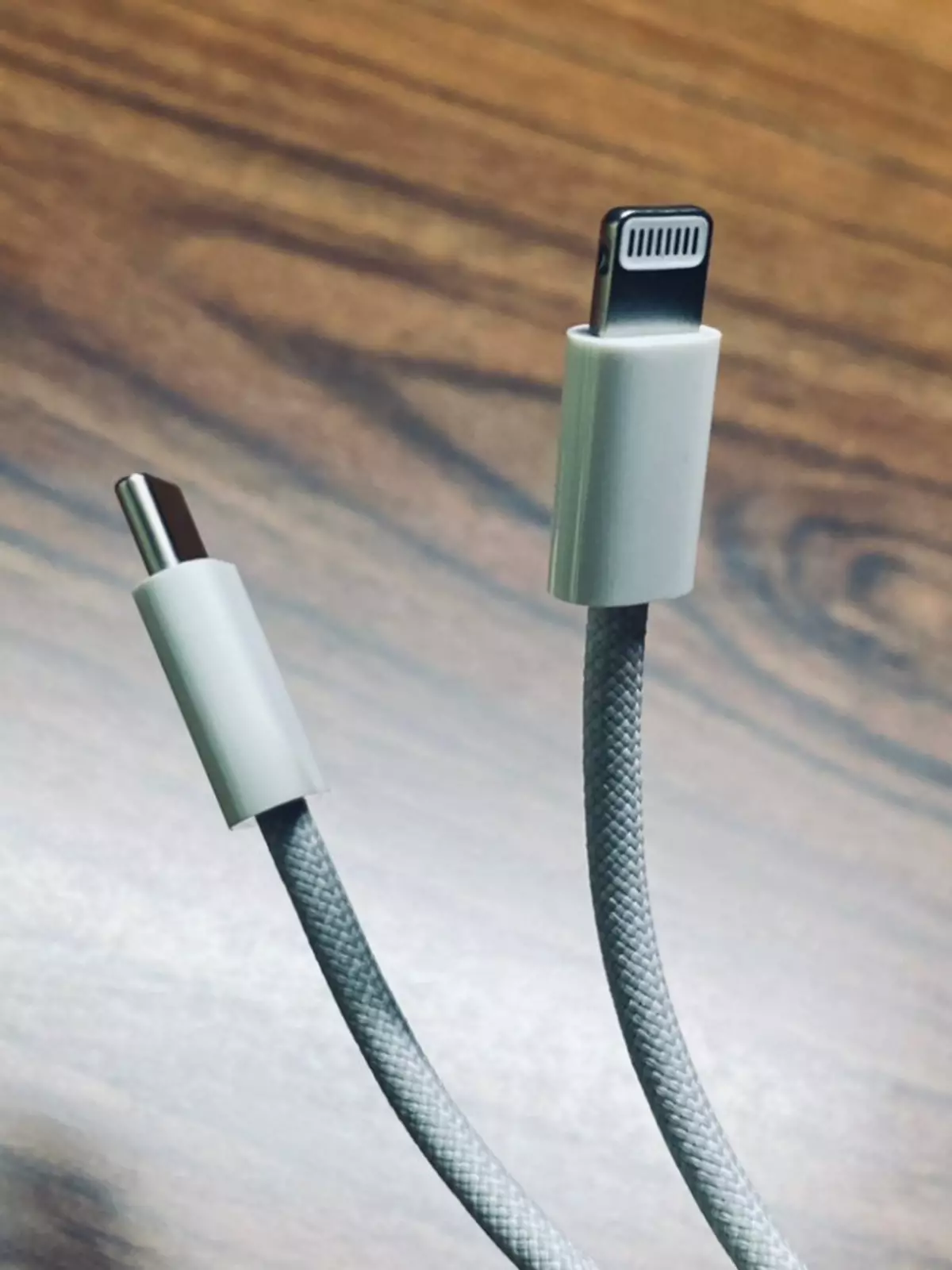 Apple erstattet den Mangel an Aufladung inklusive iPhone 12 dauerhaftes Kabel 14320_2