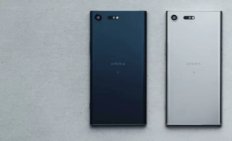 Novinka Sony Mobile na MWC 2017: Čtyři Xperia Smartphone, interaktivní Xperia dotek projektoru a Xperia Ear Stereo Sluchátka