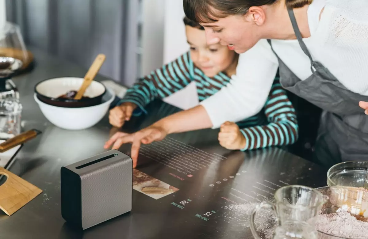 Xperia touch.