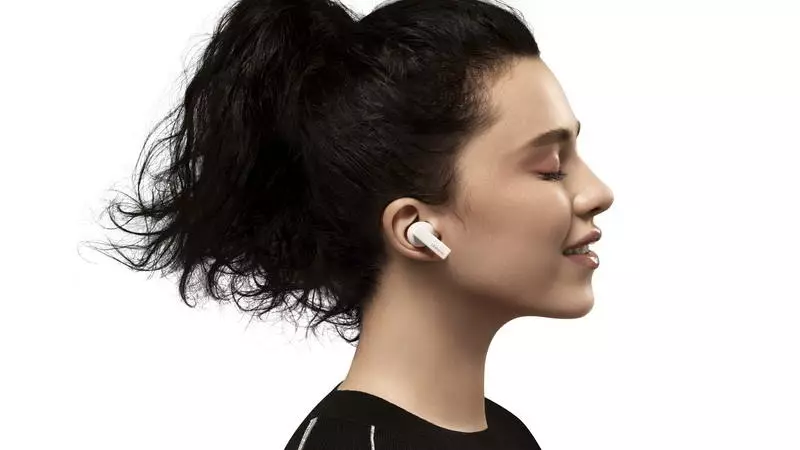 En Russie, Huawei Freebuds Pro Casphones est apparu avec un système de réduction de bruit dynamique intelligent 14939_8