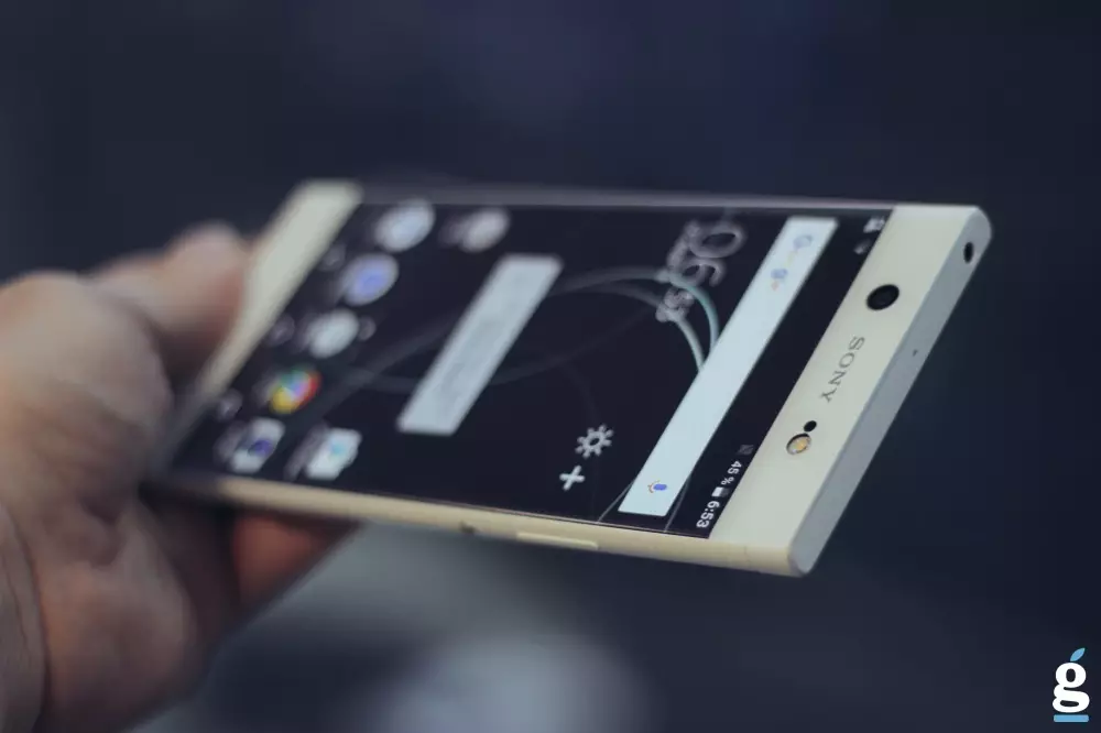 Premye gade nan kirye Sony Xperia XA1 la ak XA1 Ultra: Karakteristik, karakteristik, Photo Gallery 1536_20