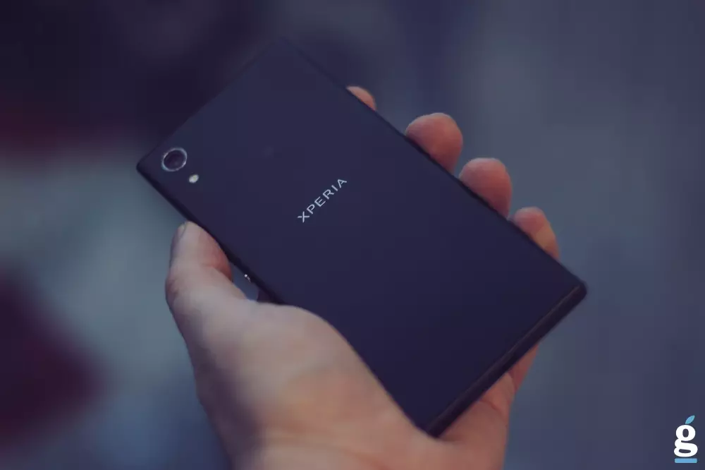 Najpierw spójrz na ciekawy Sony Xperia Xa1 i XA1 Ultra: Charakterystyka, funkcje, galeria zdjęć 1536_8