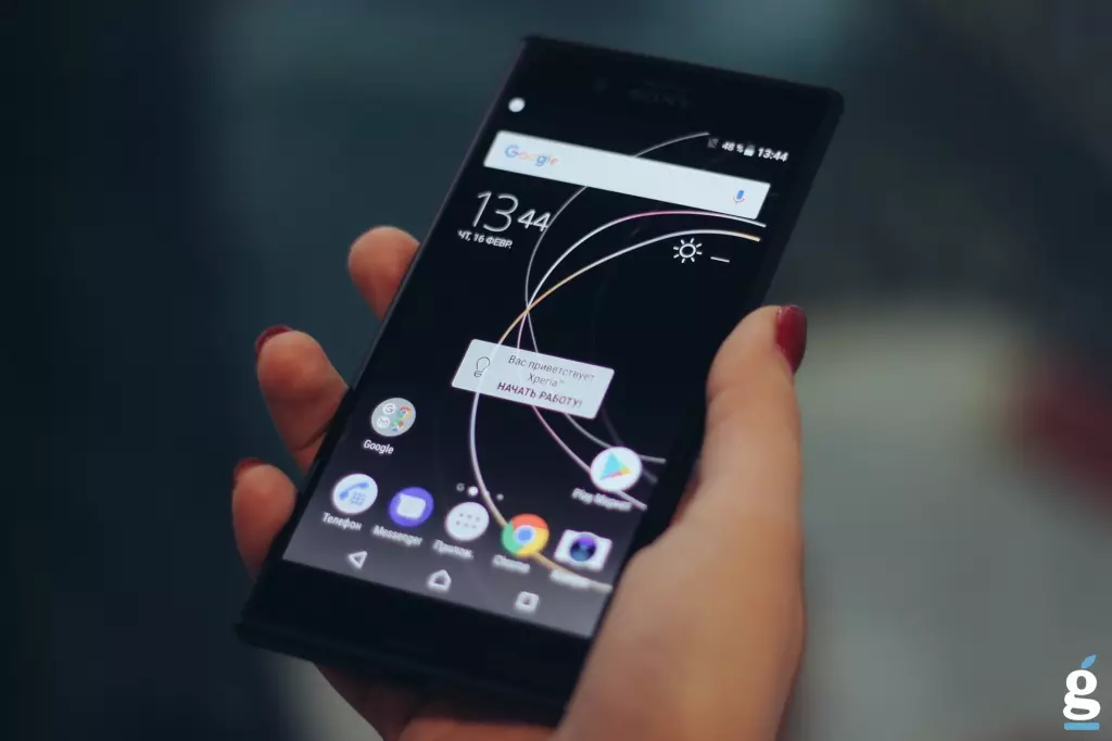 Биринчи көз караш менен Sony Xperia Xzs