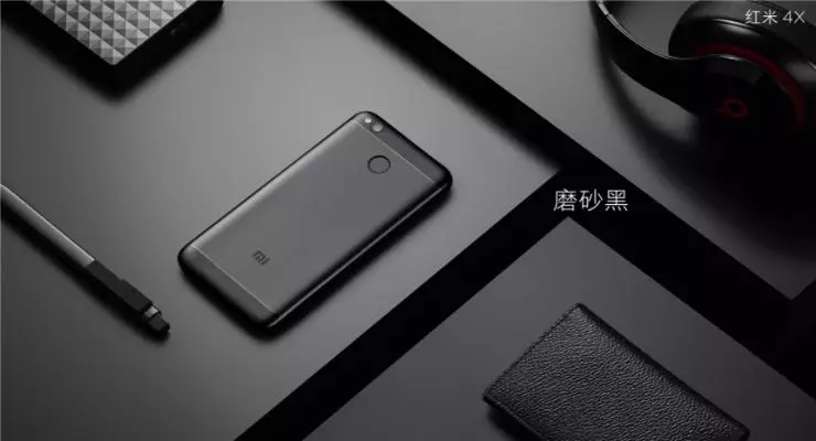 Xiaomi பட்ஜெட் Redmi 4x அறிமுகப்படுத்தப்பட்டது