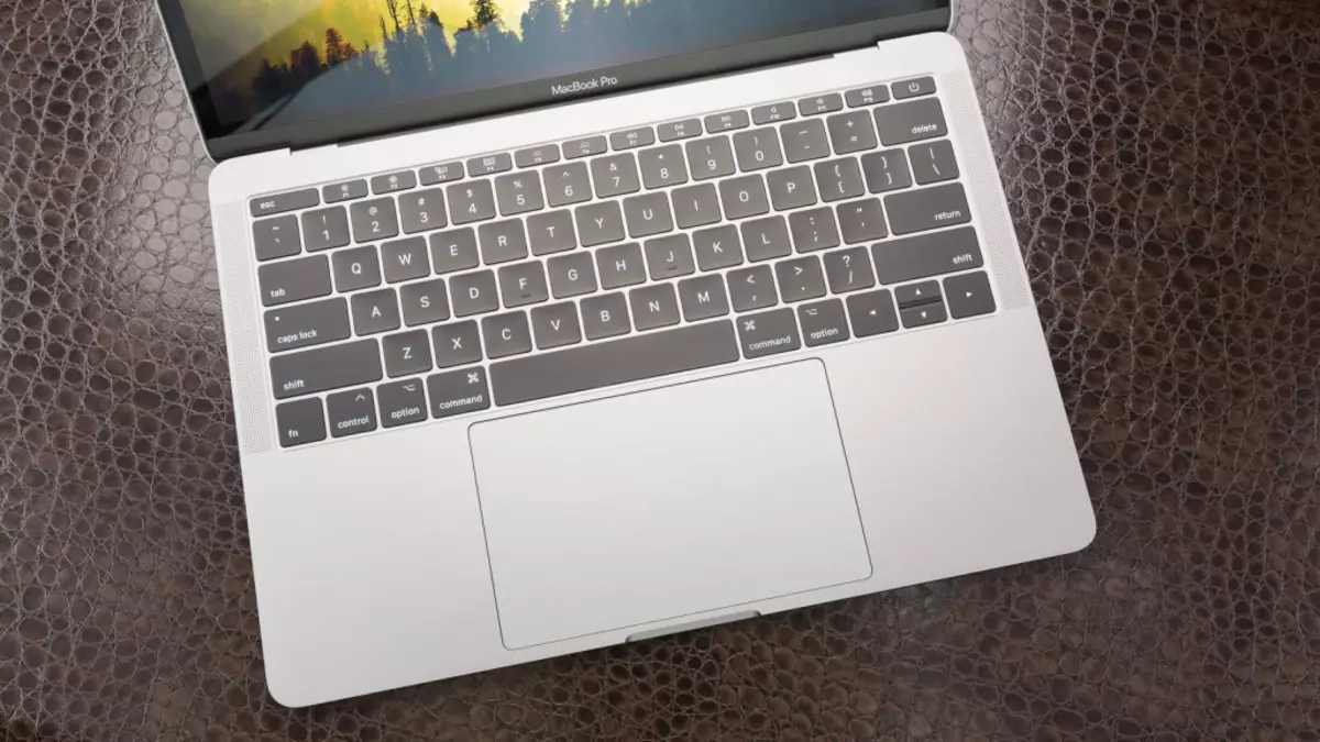 I-MBP 13.