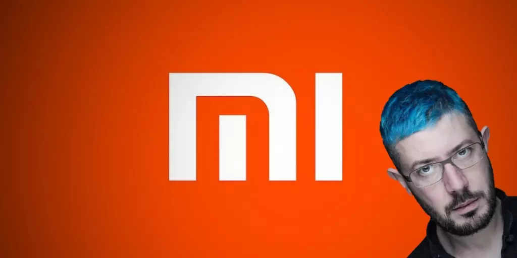 Xiaomi எக்ஸ் ஆர்டிமி லெபடேவ்