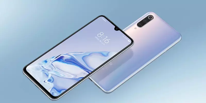 Xiaomi MI 9 PRO 5G - flaggskepp för 33 tusen rubel med stöd för femte generationsnätverket