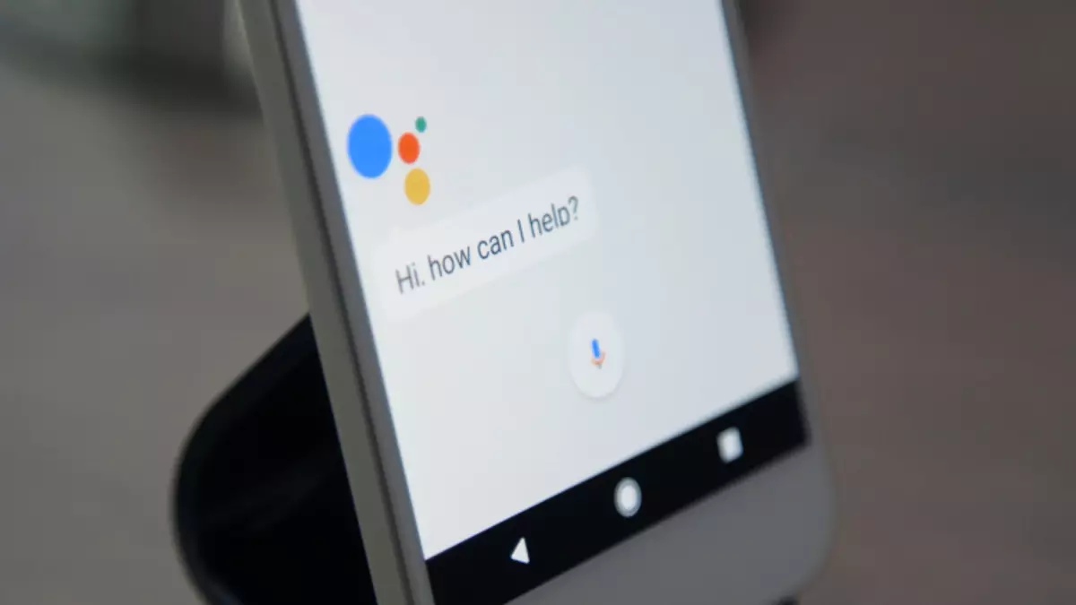 pixel_xl_google_assistant_how_can_i_i_Help-100688030-Ora. @ 750.jpg