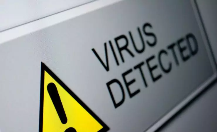 Android applikationer i Google Play indeholder virus til Windows