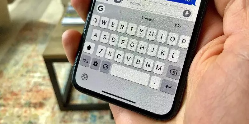 Bug iOS 13 cung cấp bàn phím của bên thứ ba truy cập đầy đủ vào iPhone