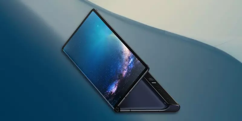 Huawei lancéiert e klappt Smartphone mat engem Stylus