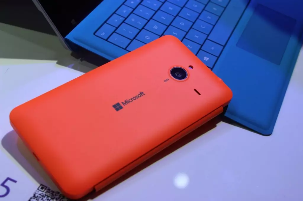 Lumia 640 XL.