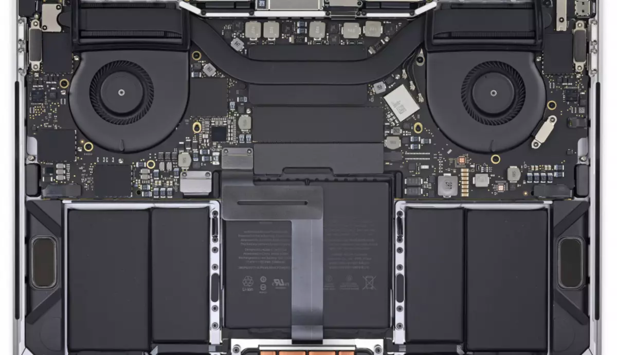 IFIXIT Disassembled ახალი MacBook Pro და აფასებს მისი შენარჩუნება 19957_4