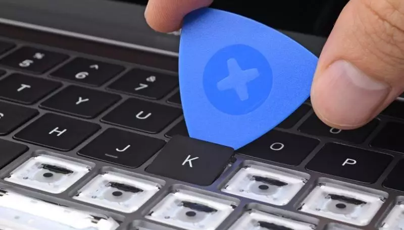 IFIXIT: MacBook Pro 2018 lyklaborð eru mjög varin gegn ryki