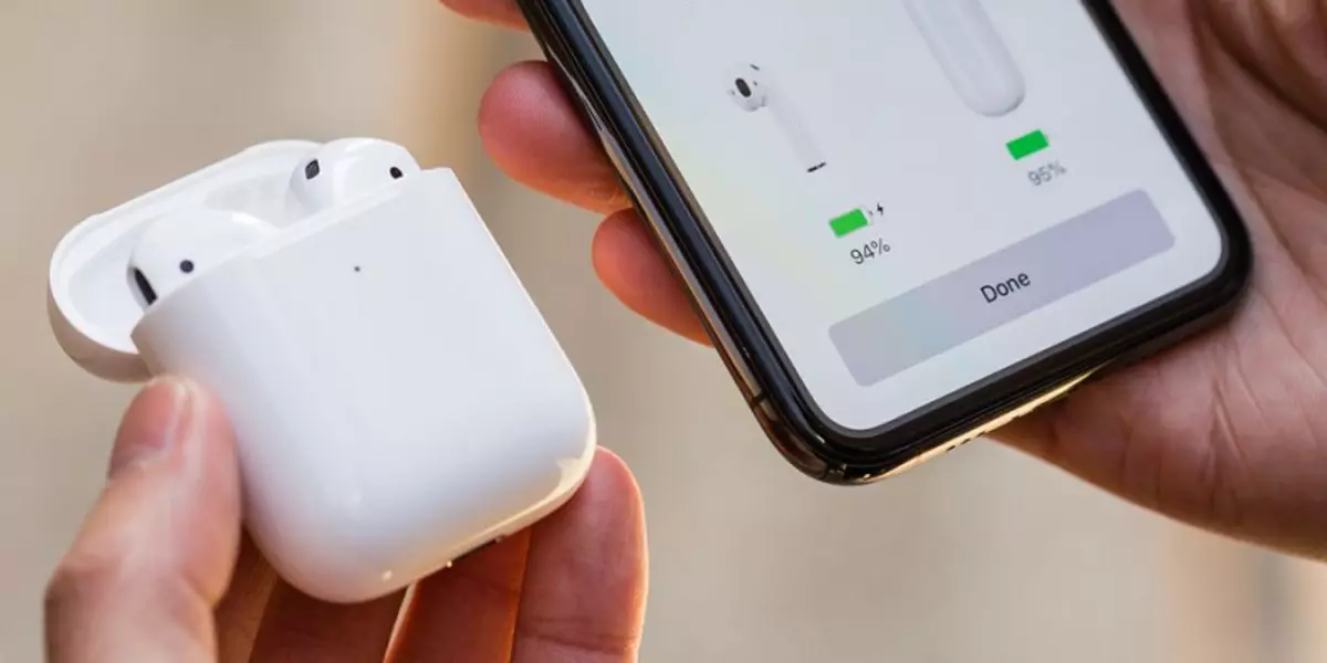 Cara nyambungake rong pasangan airpod menyang iPhone utawa iPad ing iOS 13 2110_1