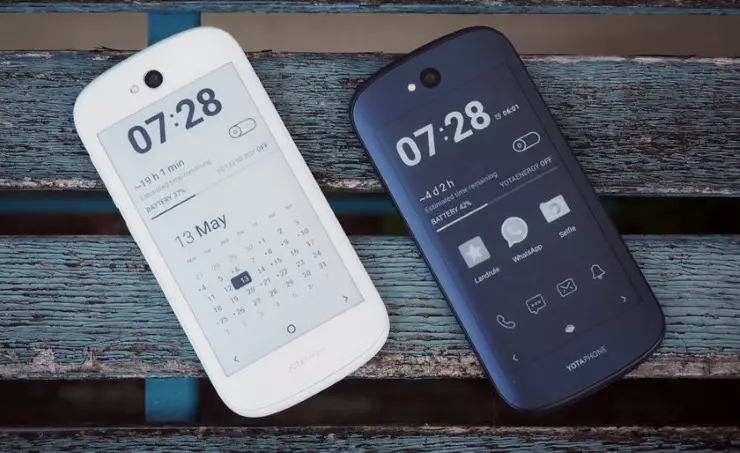 หัวหน้าของ Rostech: บน Yotaphone 3 ไม่มีเงิน