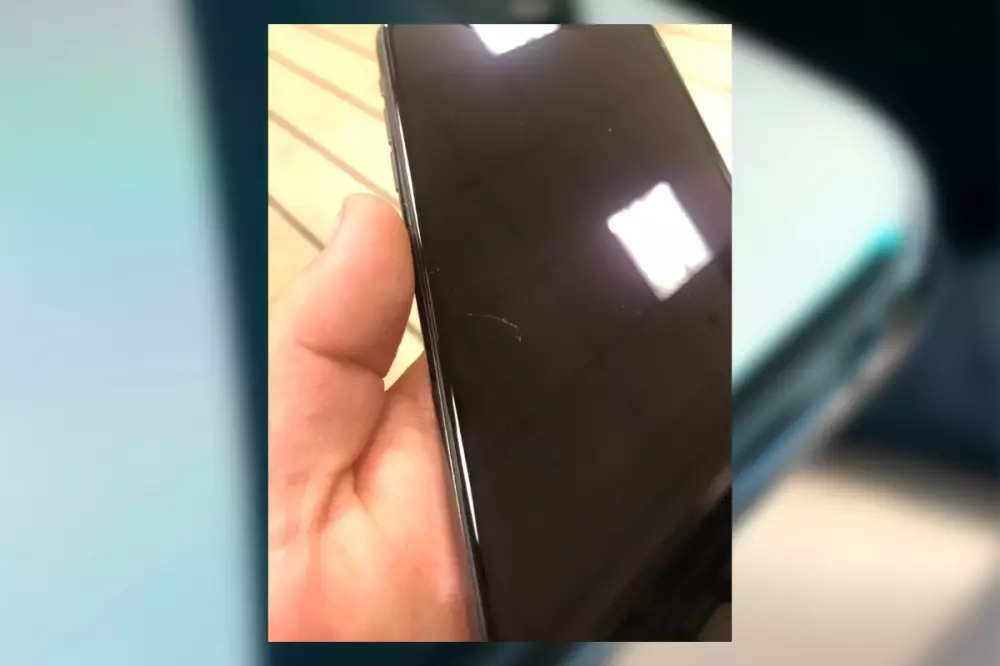Os usuarios queixan de fráxiles pantallas de iPhone 11 2118_3