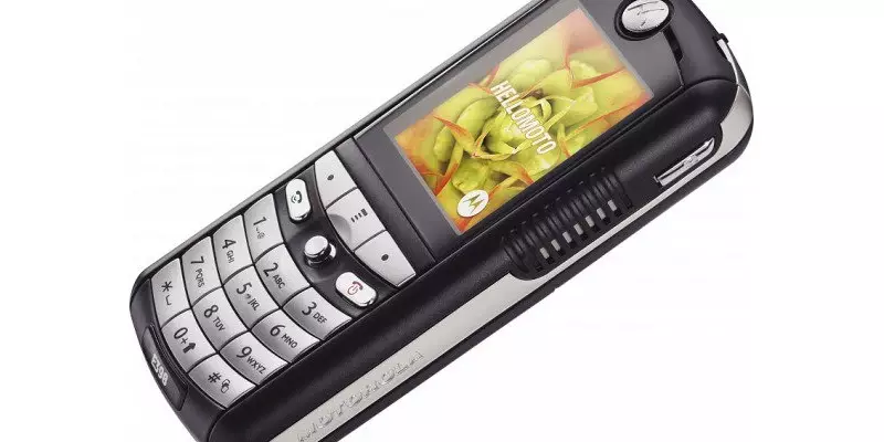 Առավել ամոթ կլոնային iPhone- ը Motorola- ն է: Բացատրիր ինչու 21418_14