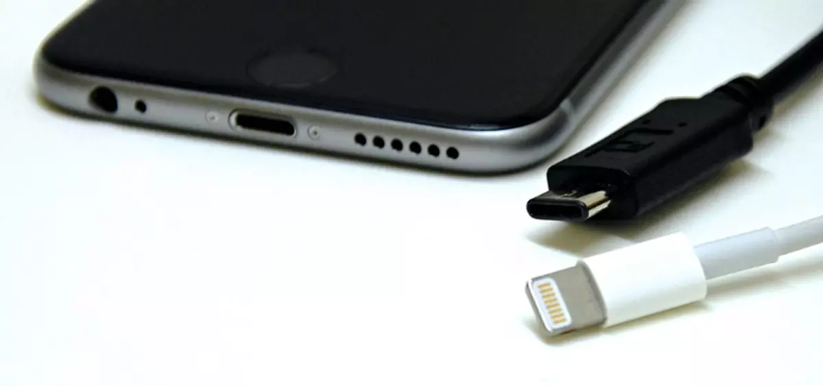 Tîpa USB-C û Lightning