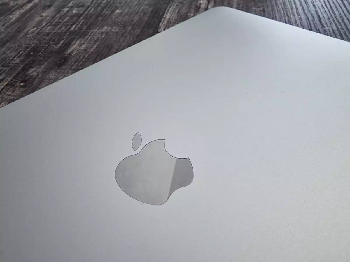 MacBook ikuku.