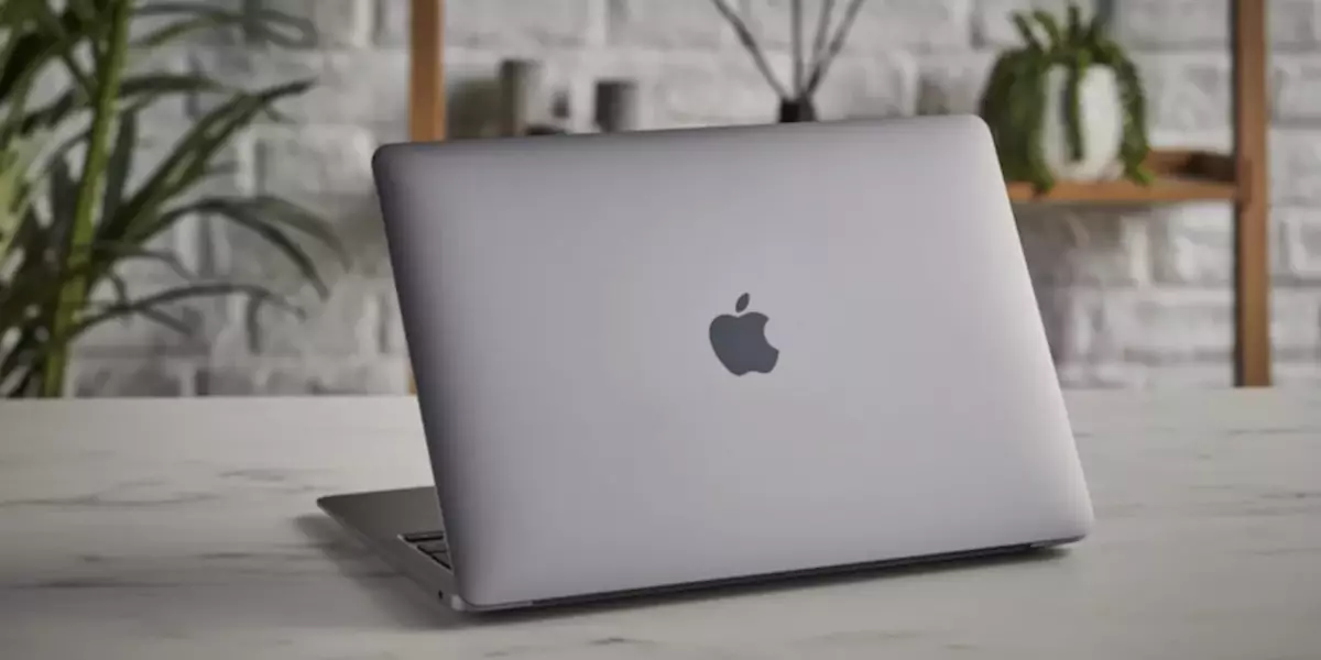 Ainmnithe ar phríomhghné an Air MacBook nua. Tá sé ar iasacht ó IMAC 2021 22971_1