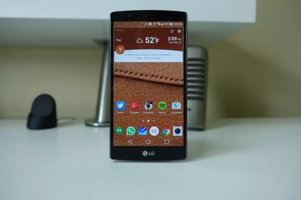 LG G4 ។