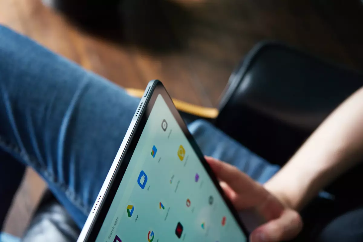 Ülevaade olemasoleva tahvelarvuti AliExpress Lenovo tab P11: Miks on see intelligentsem valik kui iPad? 24631_7