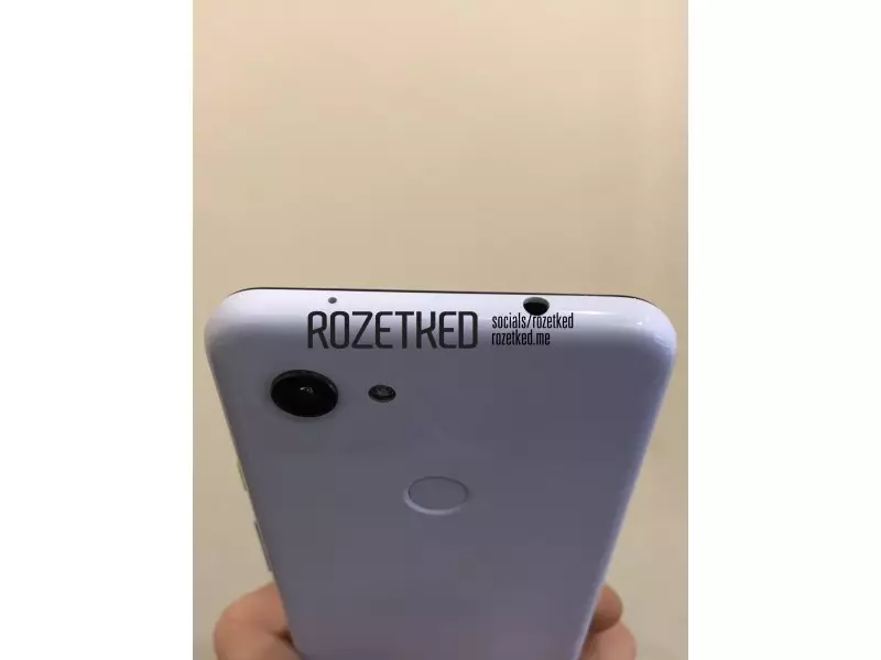 Pixel 3 Lite: 3.5 MM Fivoahana, fakantsary tsara, vidiny ambany 25377_5