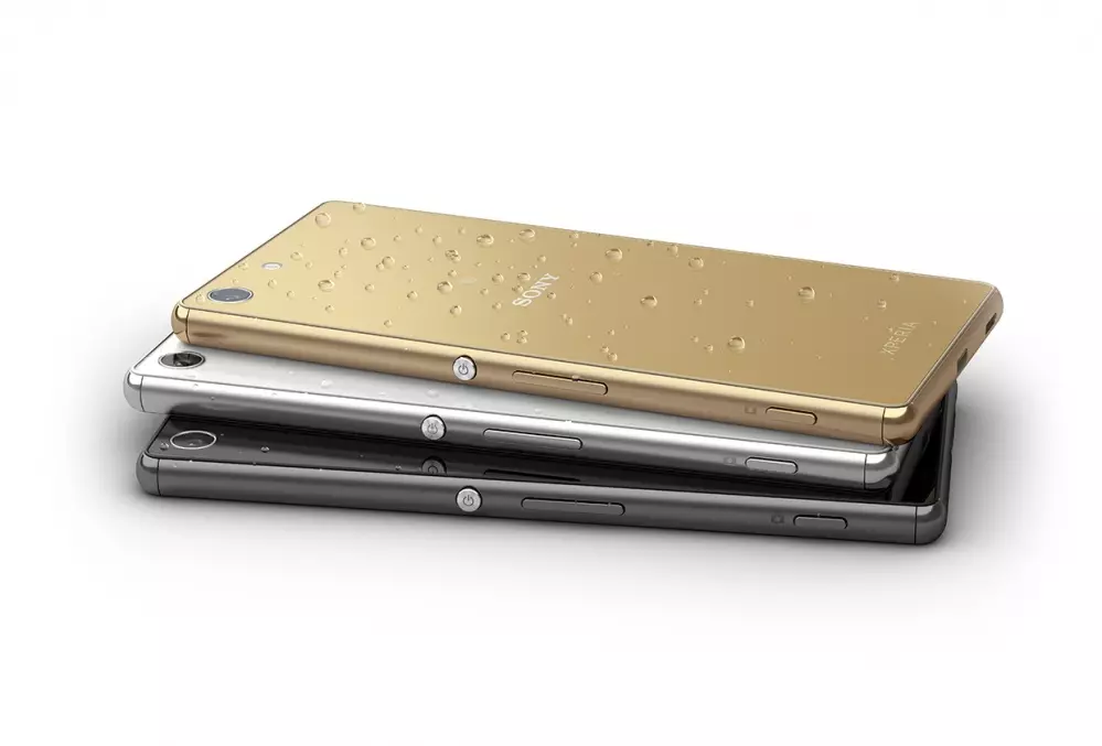 Sony Xperia M5.