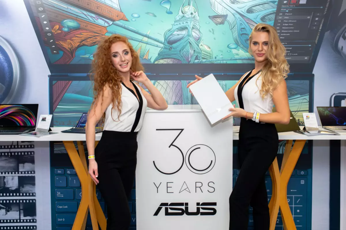 Innovatieve ASUS-oplossingen op Mercedes-Benz Fashion Week 2019 2550_2