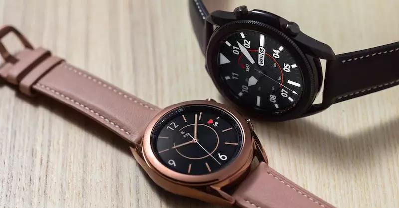 Die ontwerp en prys van die moordenaars van Apple Watch uit Samsung bekend geword het. nie senuweeagtig om te kyk 25601_1