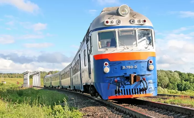 Ang serbisyo nga "Google Flight" nagpakita sa oportunidad sa pagpalit mga tiket alang sa mga tren sa Russia