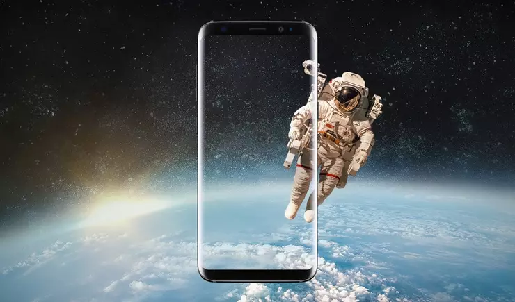 Samsung Galaxy S8 ati Agbaaiye S8 + ni Russia: Awọn idiyele, ẹbun aṣẹ-aṣẹ ati ọjọ ibẹrẹ ti awọn tita