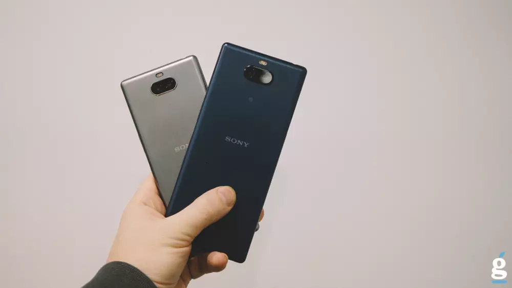 Нашы першыя ўражанні ад Sony Xperia 10 і Xperia 10 Plus 27729_9