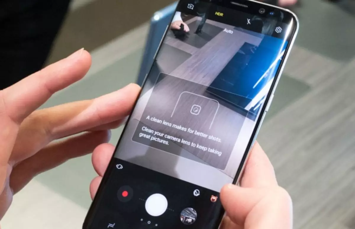 Telung scanner biometrik ing Galaxy S8: Apa sing dibutuhake lan apa sing beda? 2777_2