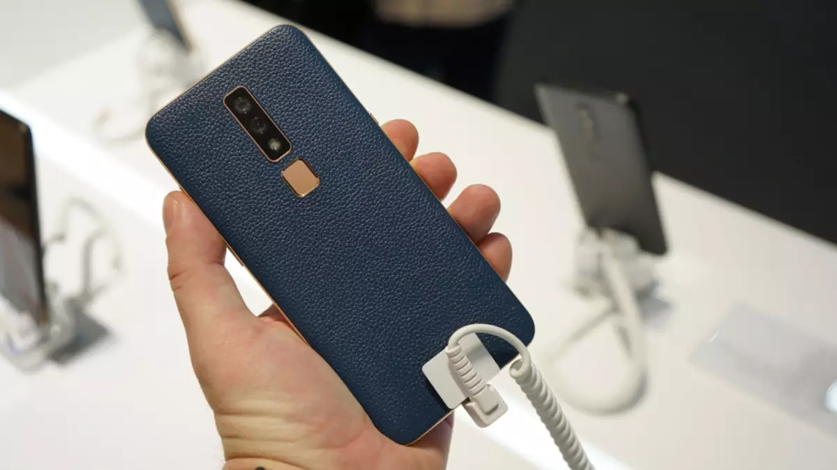 MWC 2019: Smartphones da marca Hisense 27781_6