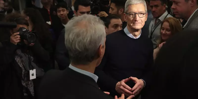 Tim Cook.