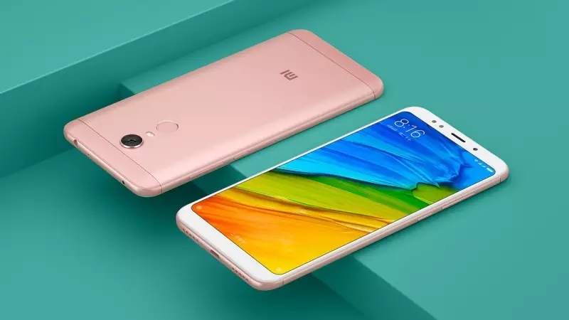 Redmi Note 7 no llegó a Rusia. Alternativas de presupuesto superior 27908_3