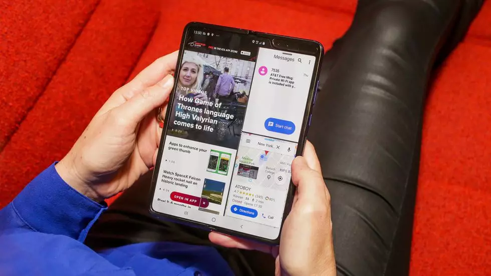 De første vurderingene av Samsung Galaxy Fold: Hva snakker kritikere om dette miraklet? 29072_10