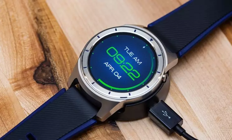 ZTE ကို Android Wear တွင်ဘတ်ဂျက်စမတ်နာရီ 2.0 တွင်တင်ပြခဲ့သည်