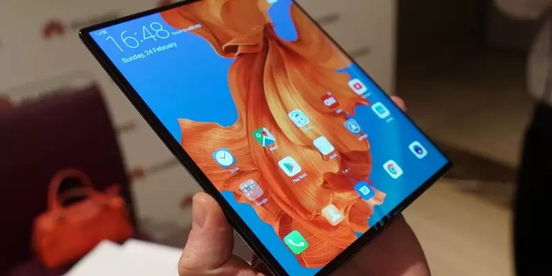 Huawei Mate X.