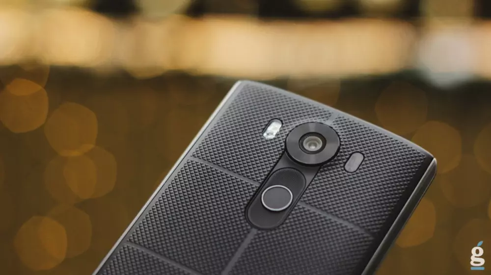 LG V10 Incamake - Ikoranabuhanga ntarengwa muri terefone imwe 31583_11